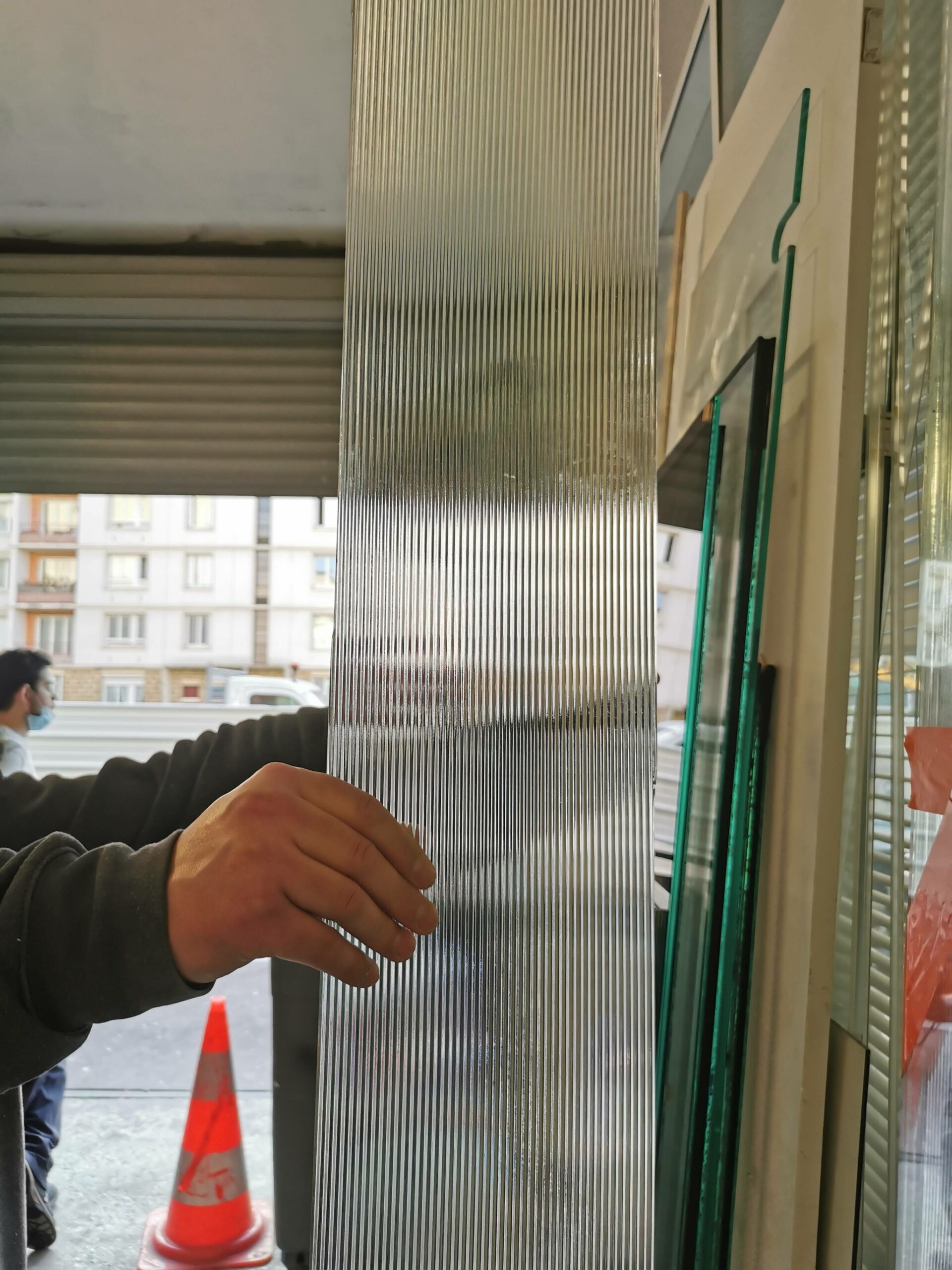 Estriado ou Raywall45 feuilleté - Verres et Miroirs en Seine - miroiterie